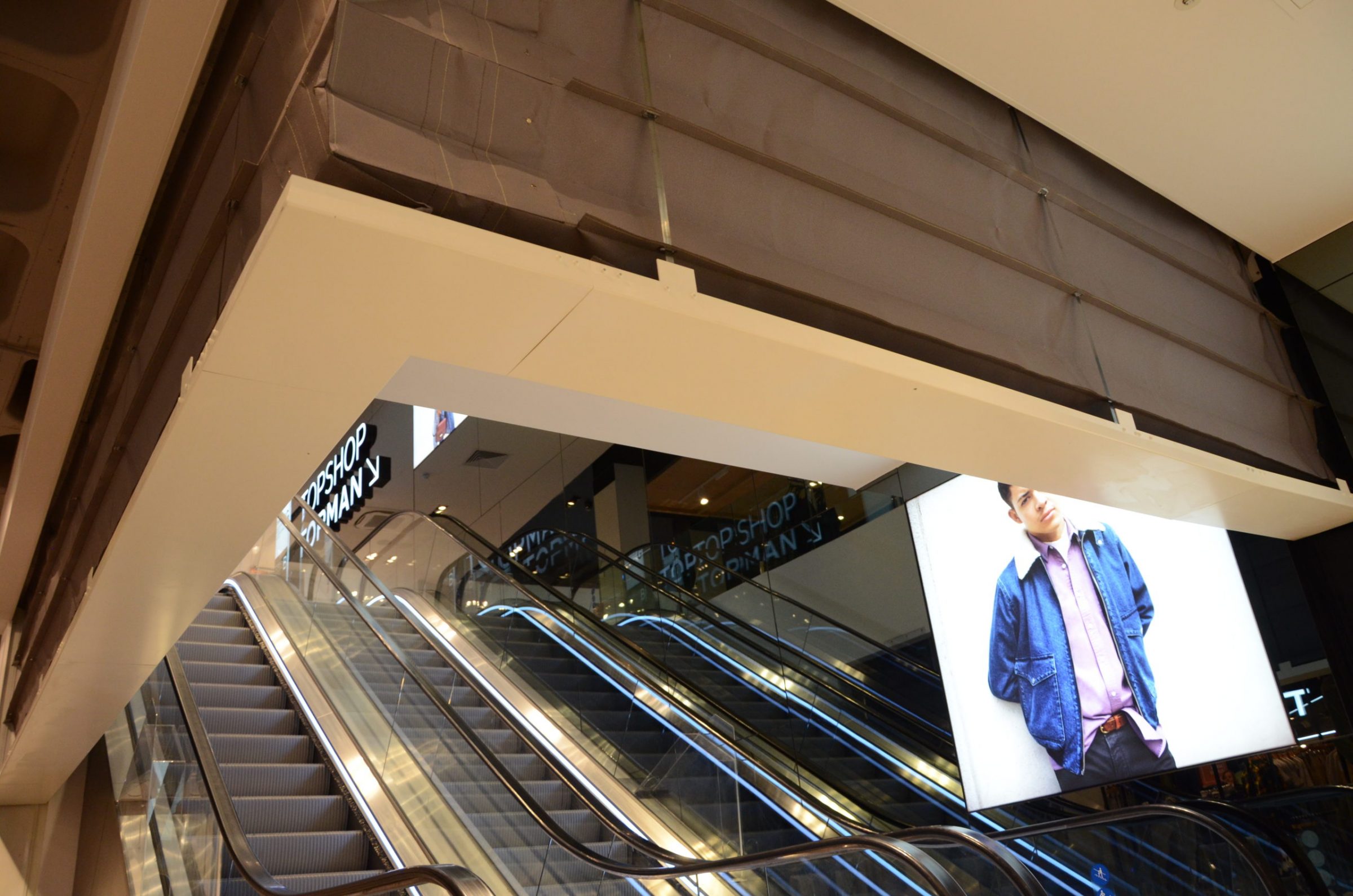 Applications | Lobbies, Escalators, Doors, Lifts and More | Coopers Fire